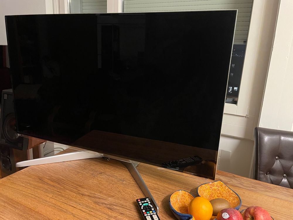 Panasonic Smart TV Reference Serie | Kaufen auf Ricardo