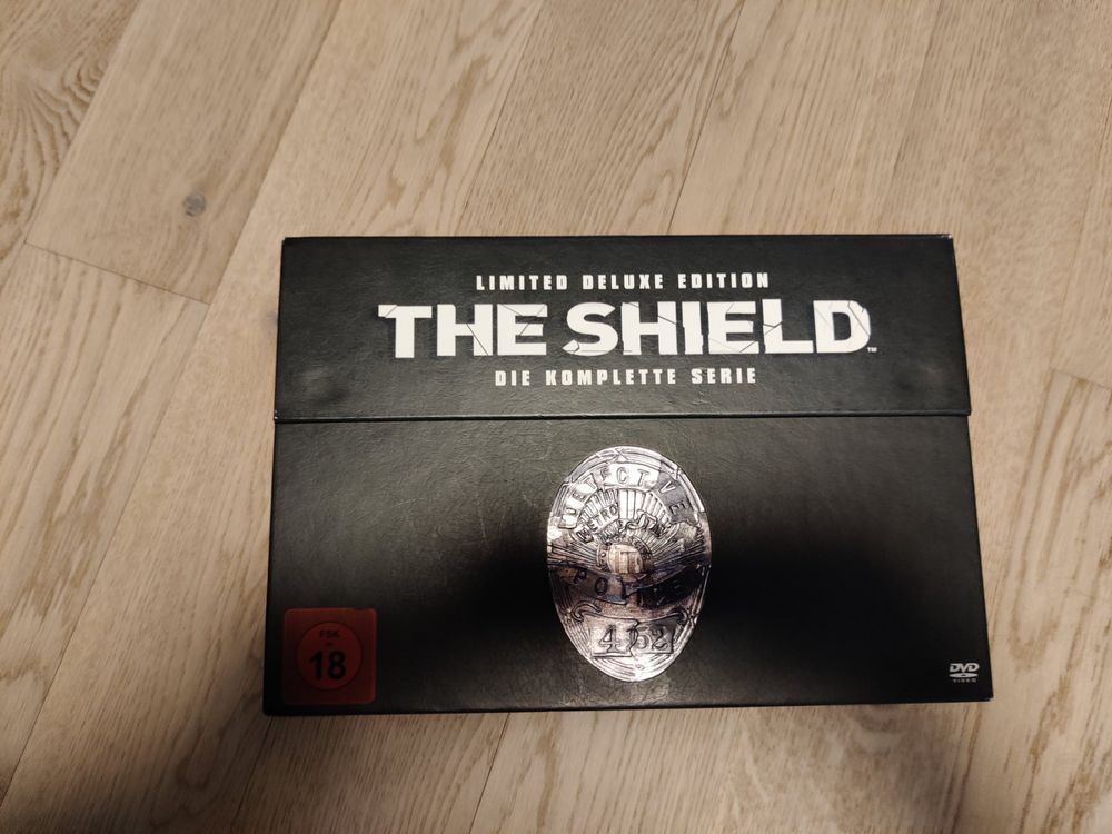 The Shield - Die komplette Serie - DVD Box (Gebraucht) in Zürich für ...