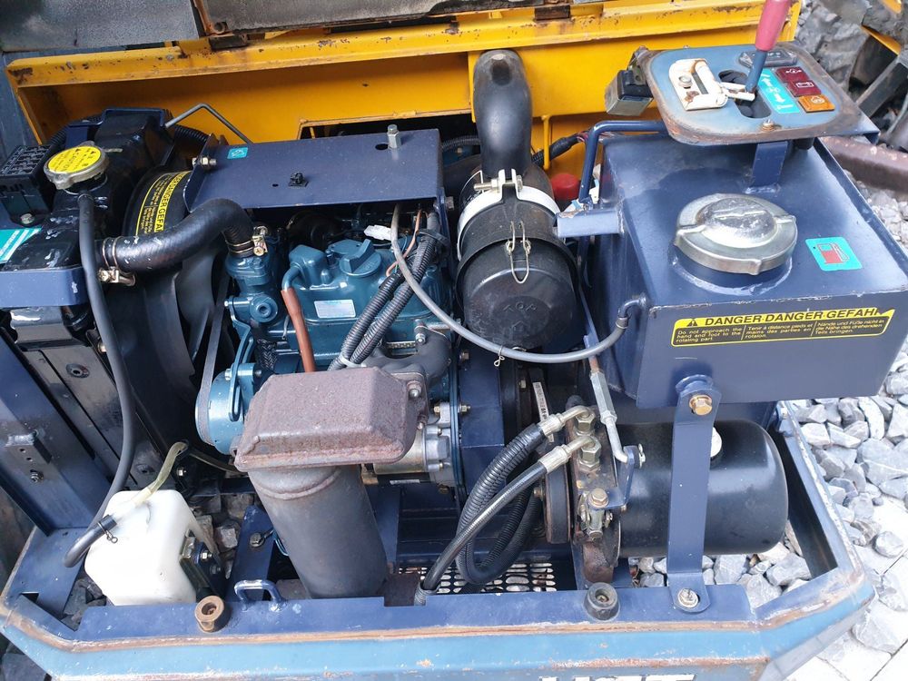 Raupen Dumper yamaguchi wb12h (Gebraucht) in Amsteg für CHF 4000 – nur Abholung auf Ricardo kaufen