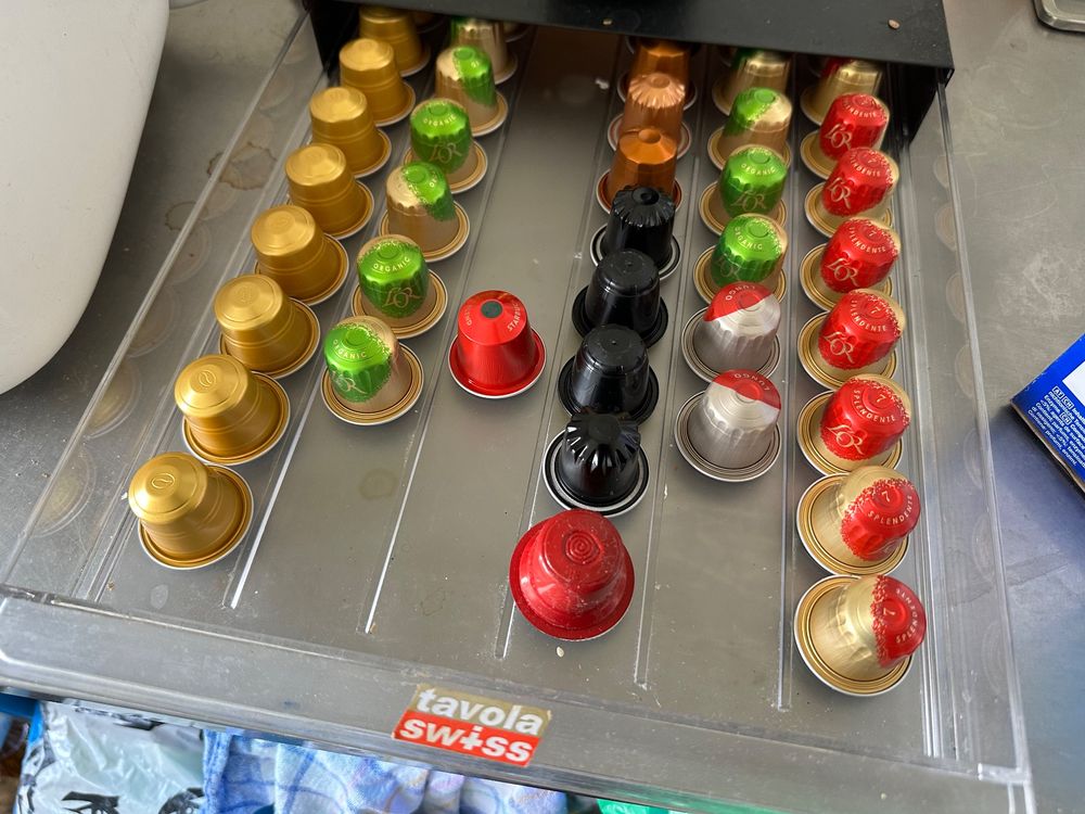 Tavola Swiss CAPStore Nespresso® (Gebraucht) in Dietikon für CHF 21 – mit Lieferung auf Ricardo ...