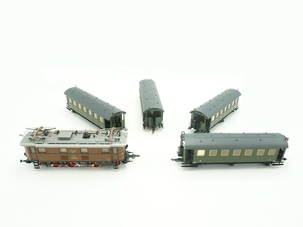 Roco 43048 Personenwg. und Lok E32 Set (Gebraucht) in Pratteln für CHF ...