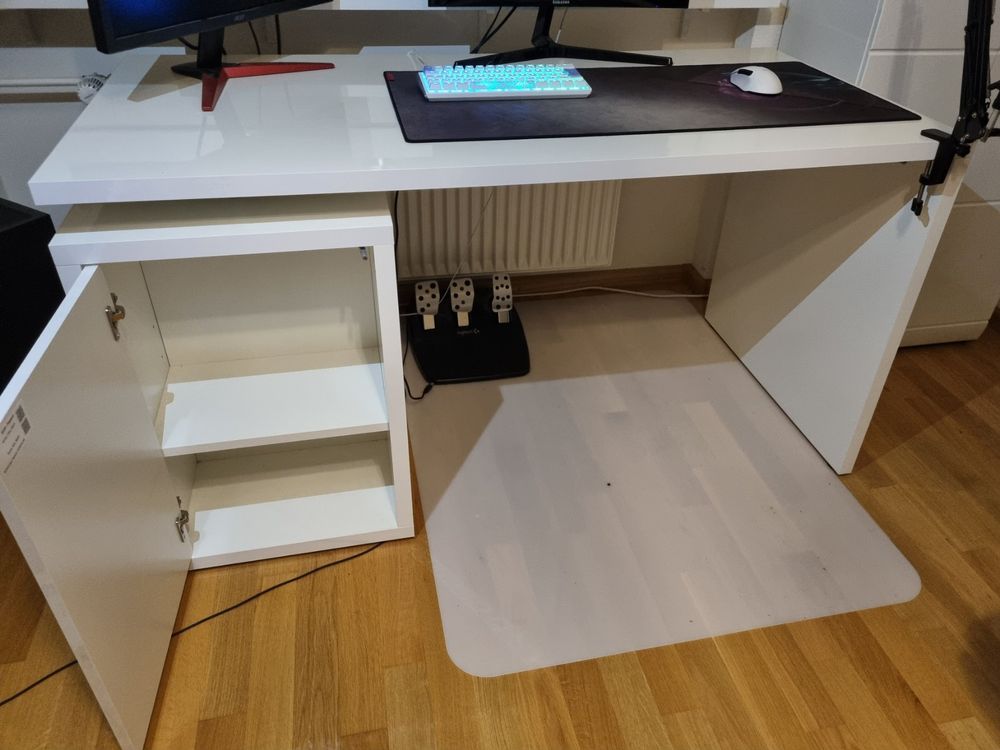 Weisser Hochglanz Schreibtisch mit Korpus (Gebraucht) in Muttenz für ...