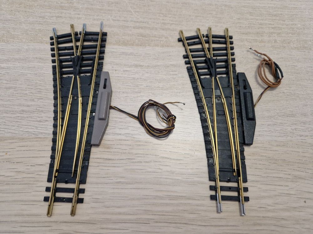 Fleischmann 6044 weichenpaar H0 (Gebraucht) in St-Aubin-Sauges für CHF 25 – mit Lieferung auf ...