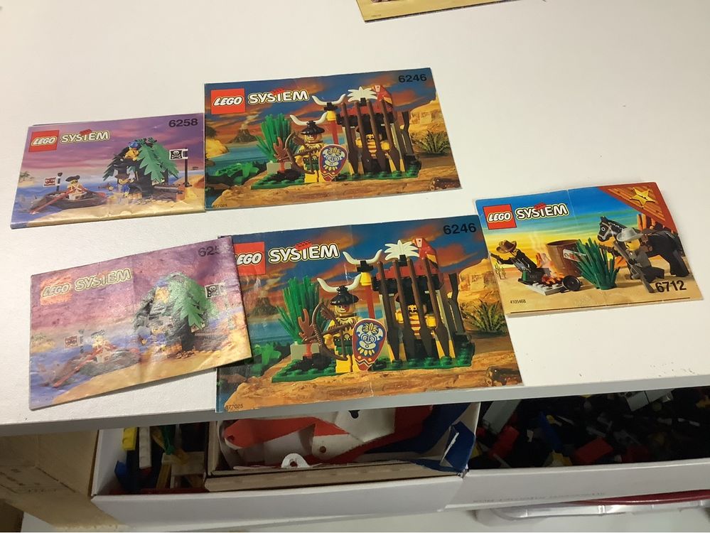 Lego Anleitungen gem Bild (Gebraucht) in Weinfelden für CHF 3 – mit Lieferung auf Ricardo kaufen