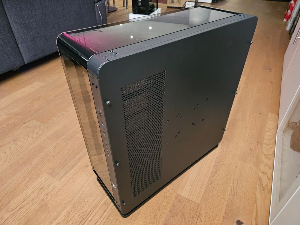 Thermaltake Core P8 Tempered Glass Computer Gehäuse (Gebraucht) in ...