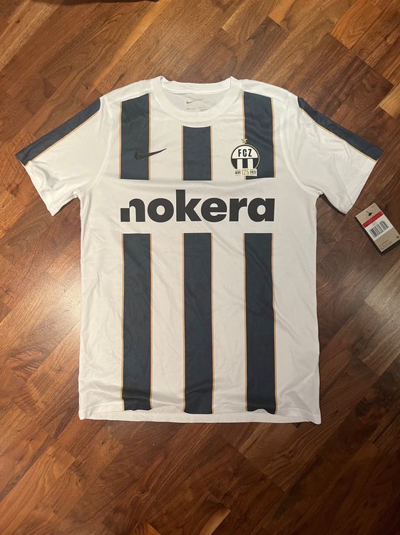 Nike FCZ Trikot Neu 21/22 Gr. L (Meistersaison!) (Neu (gemäss ...