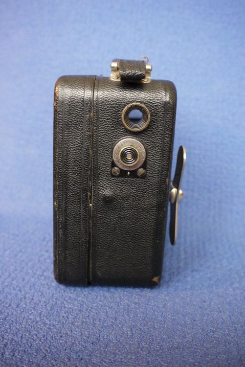 Pathe-Baby: Historische Filmkamera mit Filmen und Linsen | Kaufen auf ...