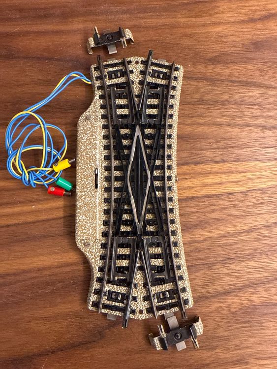 Märklin HO M-Gleis Kreuzungsweiche 5207 mit OVP (Gebraucht) in Linthal ...