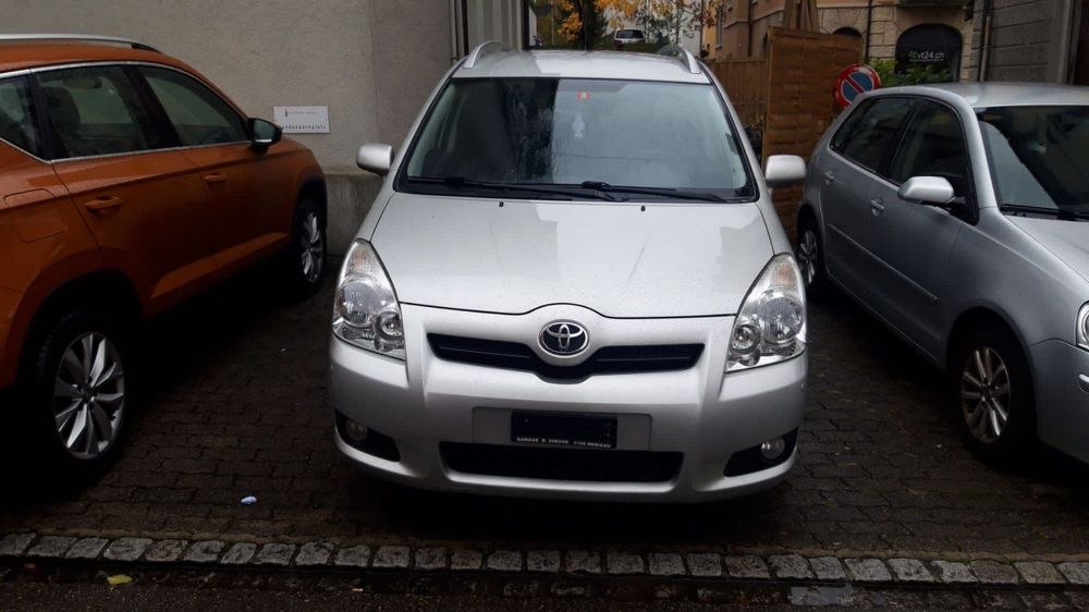 Toyota Corolla Verso 1.8 Automat, Mfk (Gebraucht) in Rebstein für CHF 2300 – mit Lieferung auf ...