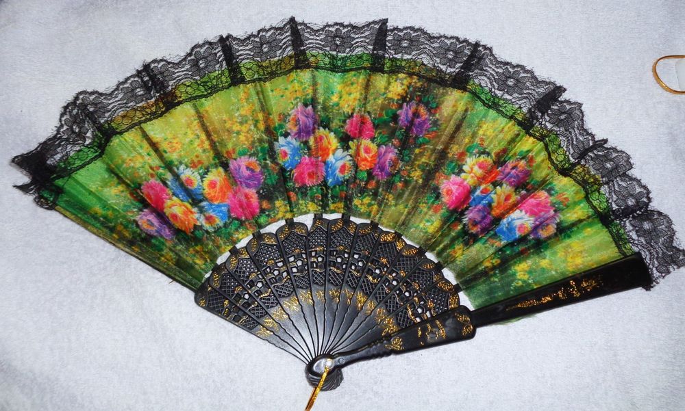 1 Damen Fächer (Gebraucht) in für CHF 1 – mit Lieferung auf Ricardo kaufen