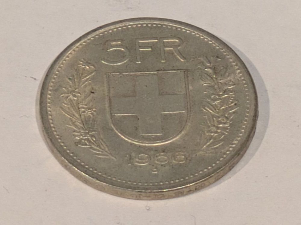 Schweizer 5 Franken 5 Liber Münze, Jahrgang 1966, Silber (Gebraucht) in Bern für CHF 10 – mit ...