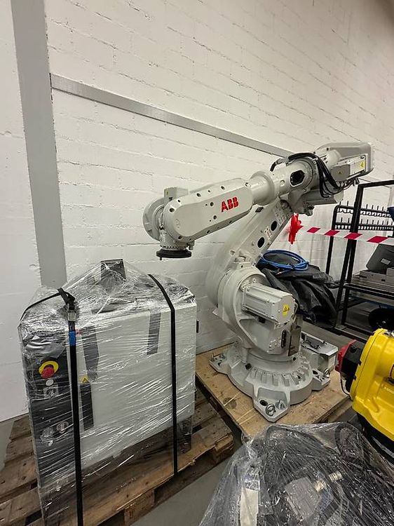 ABB IRB 6700-155/2.85 Industrieroboter (Generalüberholt) (Gebraucht) in ...