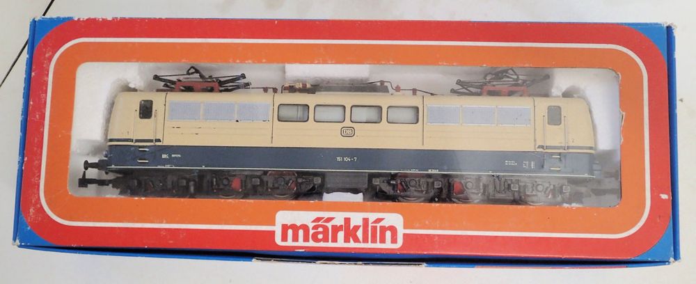 Märklin H0: DB-E-Lok BR 151 Türkis-Beige mit OVP - Art. 3058 | Kaufen auf Ricardo
