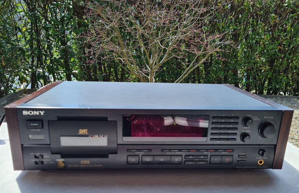 Sony DTC 57ES High-End DAT-Recorder | Kaufen auf Ricardo