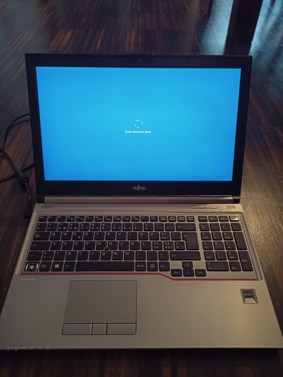 Fujitsu H730 16GB, 256GB SSD, Windows 10 | Kaufen auf Ricardo