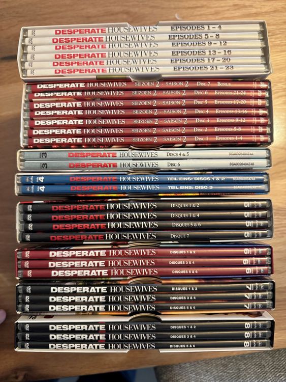 Coffrets DVD Desperate Housewives, série complète, 30 DVD (Gebraucht ...