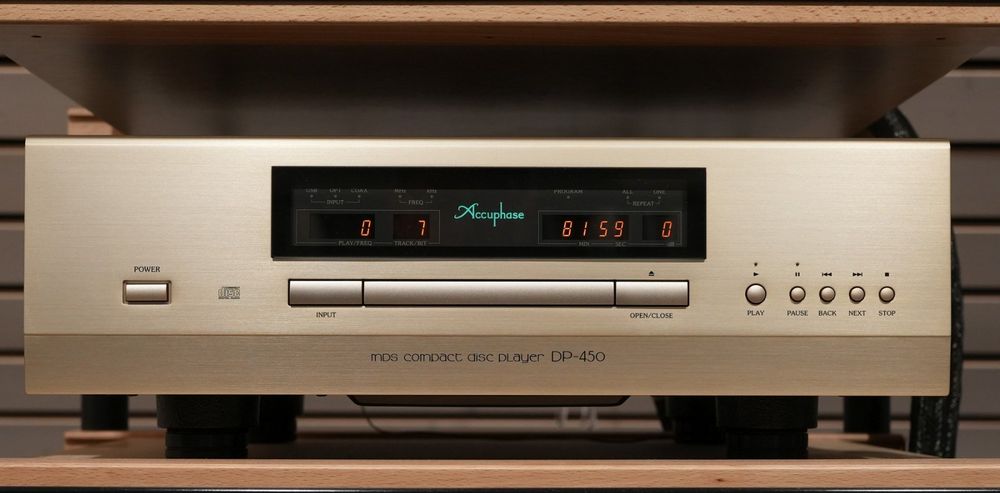 Accuphase CD Player DP-450 (Gebraucht) in Brunnen für CHF 3200 – nur ...