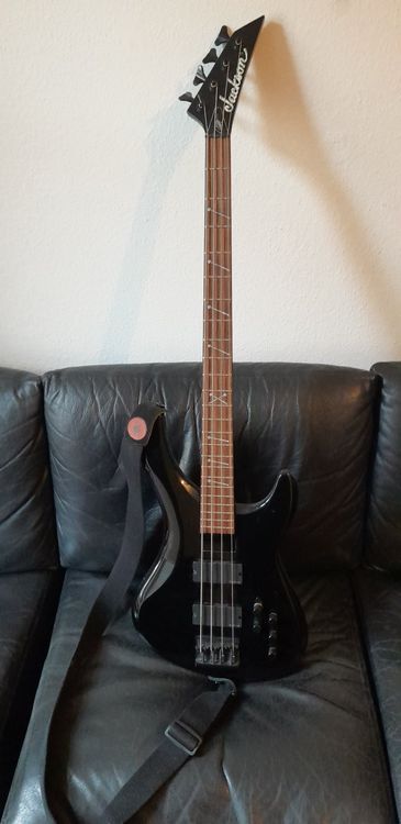 Chris Beattie C20 Signature Bass von Jackson (Gebraucht) in Basel für ...