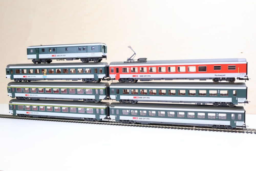 ROCO 7 x SBB Personenwagen 1./2. Klasse / Gepäckwagen | Kaufen auf Ricardo