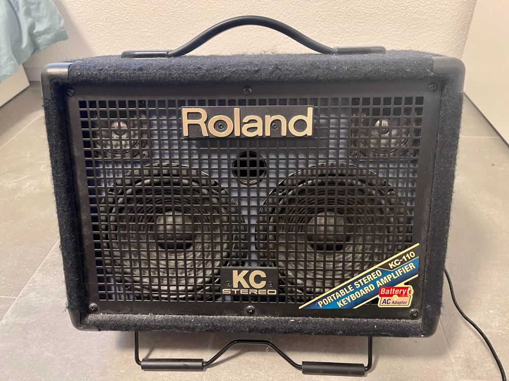 Roland KC-110 Stereo Keyboardverstärker (Gebraucht) in Gurtnellen für ...