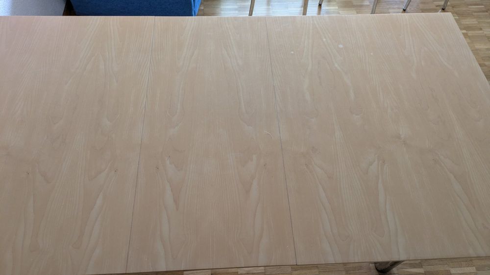 Auszugtisch Länge 1.4 bis 1.8m, Breite 90cm (Gebraucht) in Sachseln für ...