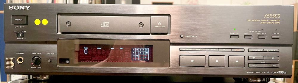SONY X555ES CD-PLAYER - PERFEKT | Kaufen auf Ricardo