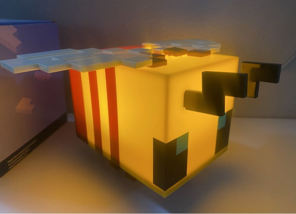 Minecraft Biene Led Nachtlicht 🐝🐝🐝 (Neu und originalverpackt) in ...