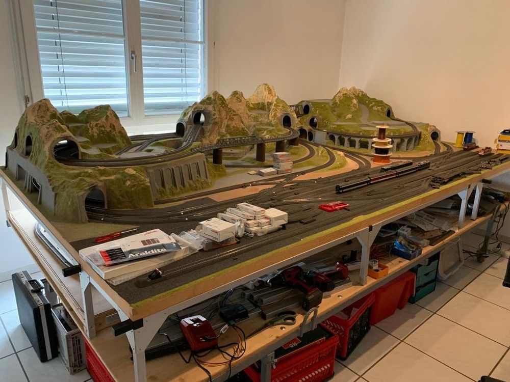 Modell-Eisehbahn Fertig-Gelände "Silvretta" HO 80100 (Gebraucht) in ...