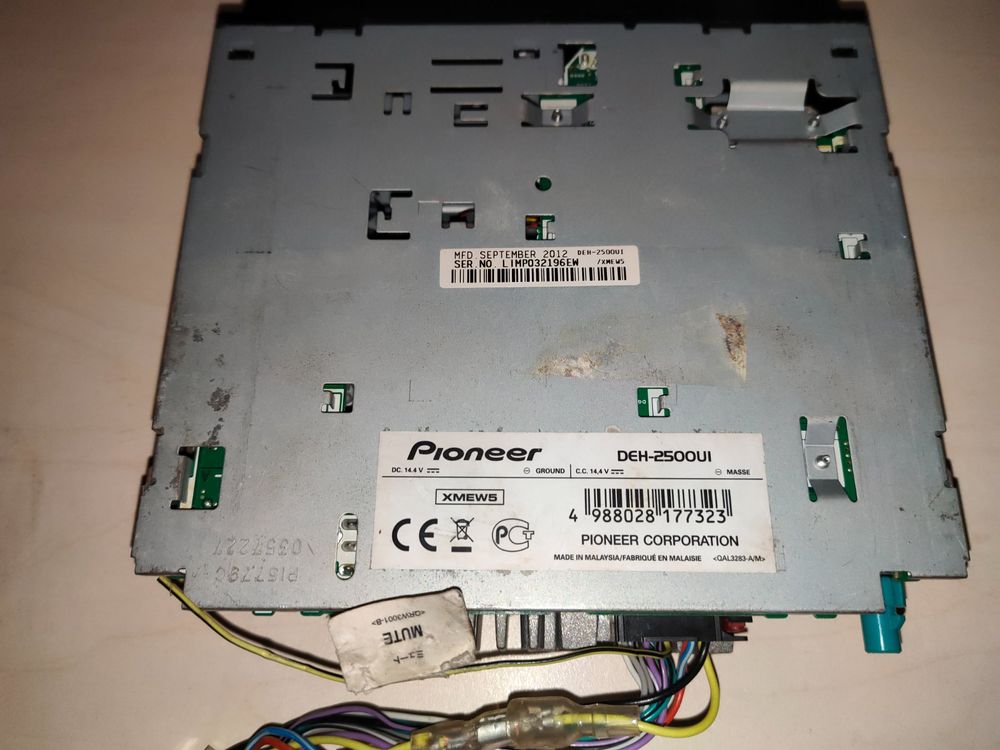 Autoradio Pioneer DEH-2500UI | Kaufen auf Ricardo