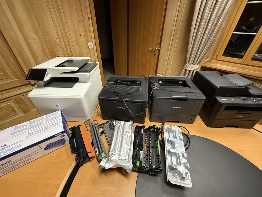 4 x Laserdrucker inkl. Toner (1xHP Farbe + 3xBrother S/W) (Gebraucht ...