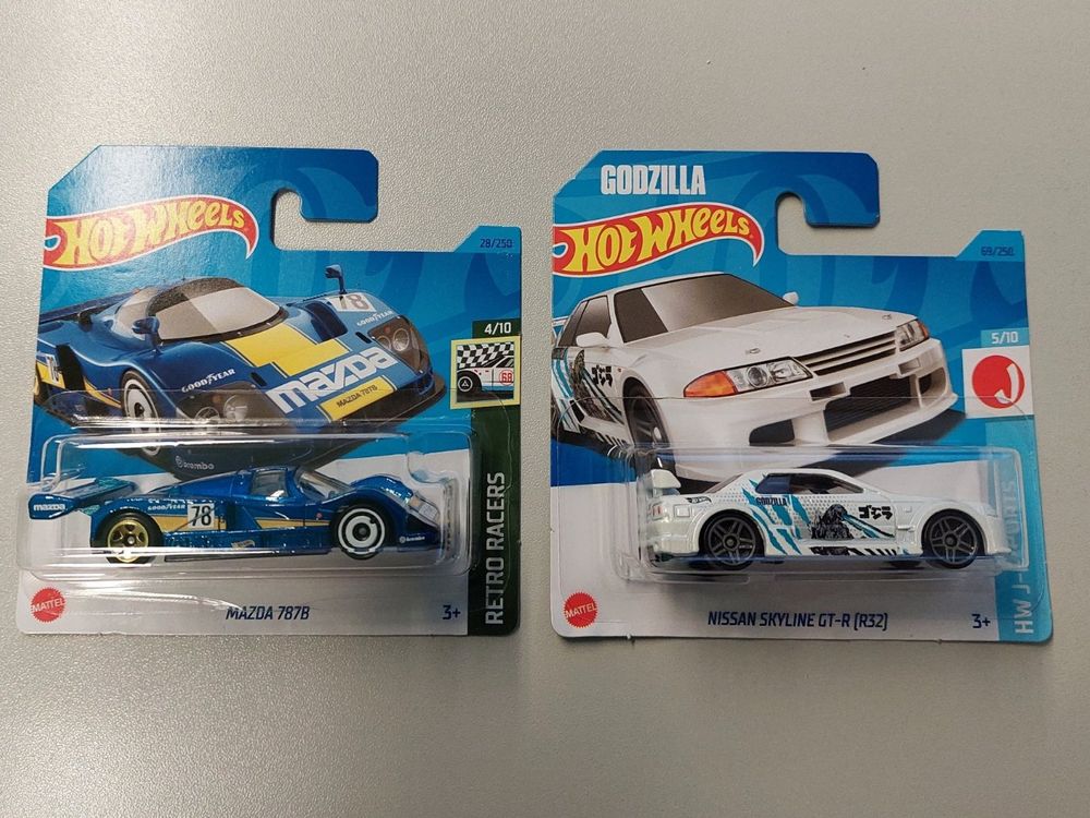 Hot Wheels Skyline R32 Godzilla & Mazda 787B (Neu und originalverpackt ...