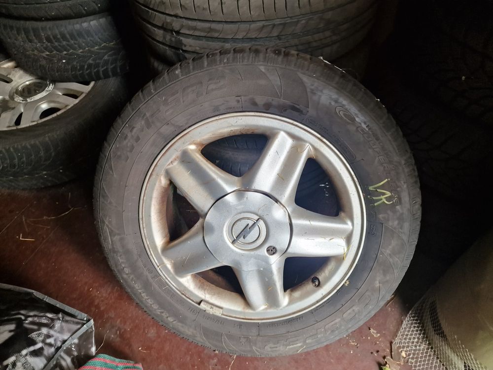 Opel Zafira A Alufelgen mit Winterbereifung 5-6mm | Kaufen auf Ricardo