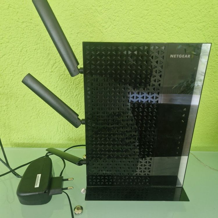 EX7000 – Nighthawk AC1900 WLAN (Gebraucht) in Arth für CHF 29 – mit ...
