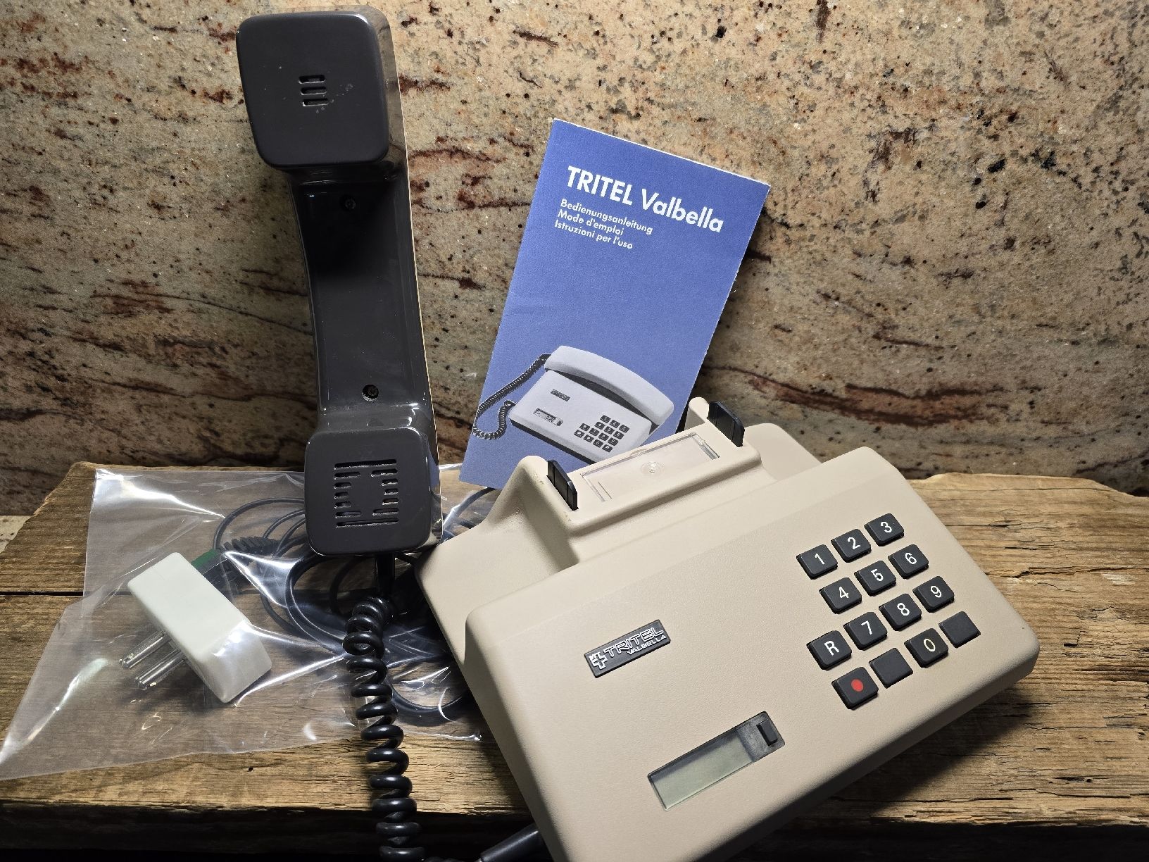 Tritel Valbella Telefon mit Anleitung, Top Zustand! (Gebraucht) in ...