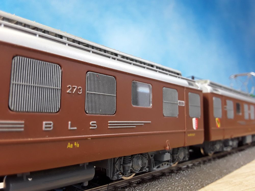 HAG 240 _ Doppel Lokomotive Ae 8/8 der BLS _ AC _ Spur H0 (Gebraucht ...