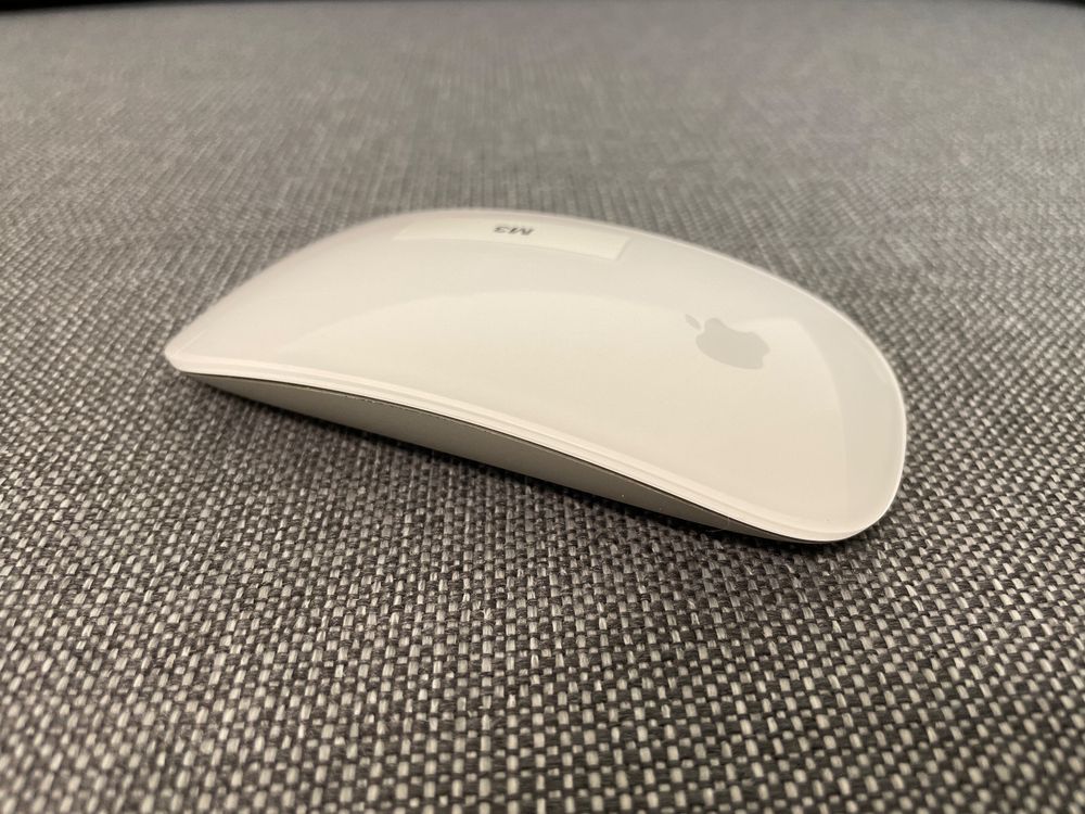 Apple Magic Mouse A1657 - Bluetooth Lasermaus (M3) | Kaufen auf Ricardo