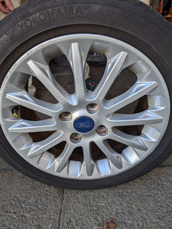 Pneu mit Felgen Ford Fiesta | Kaufen auf Ricardo