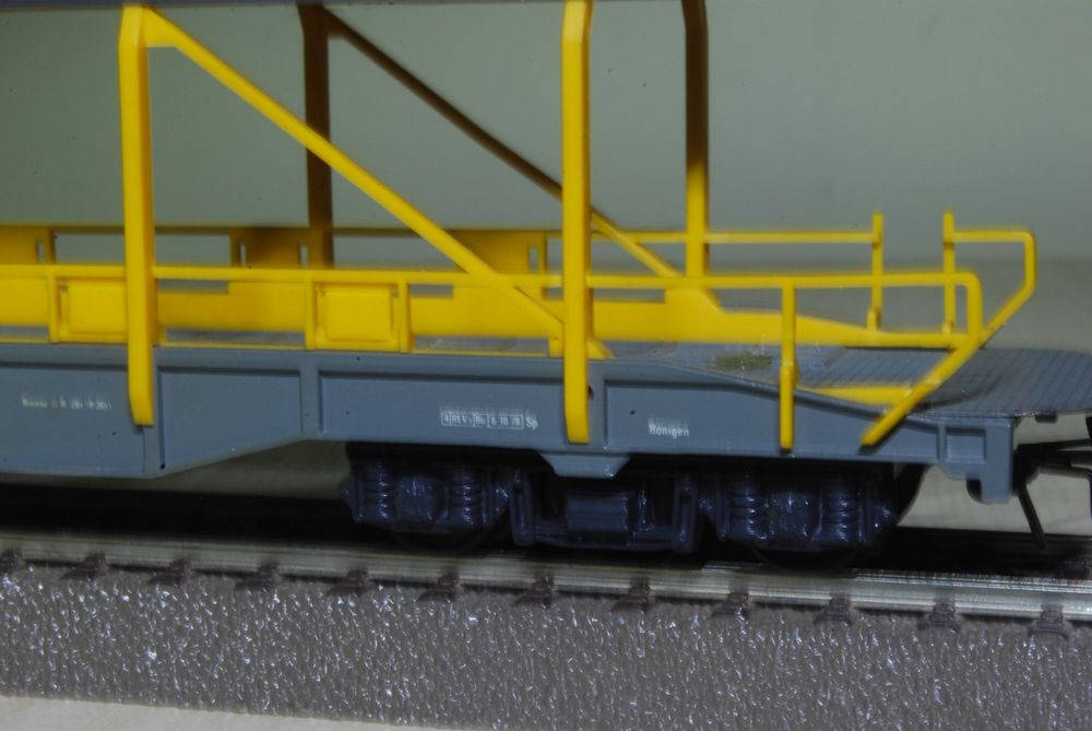 HAG No. 376 2 x BLS Autozug- Wagen Gedeckter Verlade- Wagen (Gebraucht ...