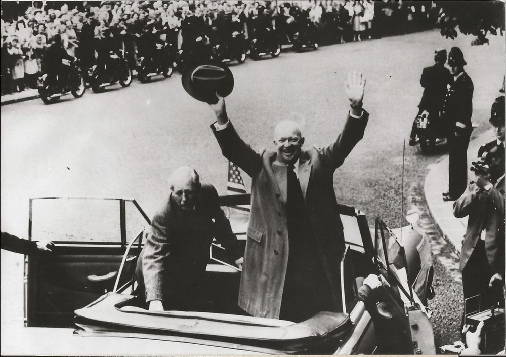 US-Präsident Eisenhower jubelnd in London, 1959, USA (Gebraucht) in ...
