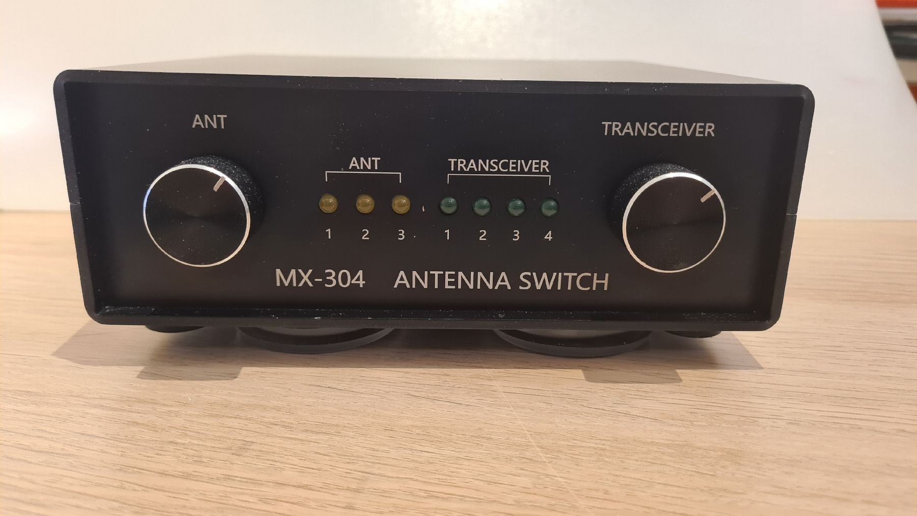 MX-304 Antenna Switch - Perfect for Ham Radio Setups! (Gebraucht) in ...