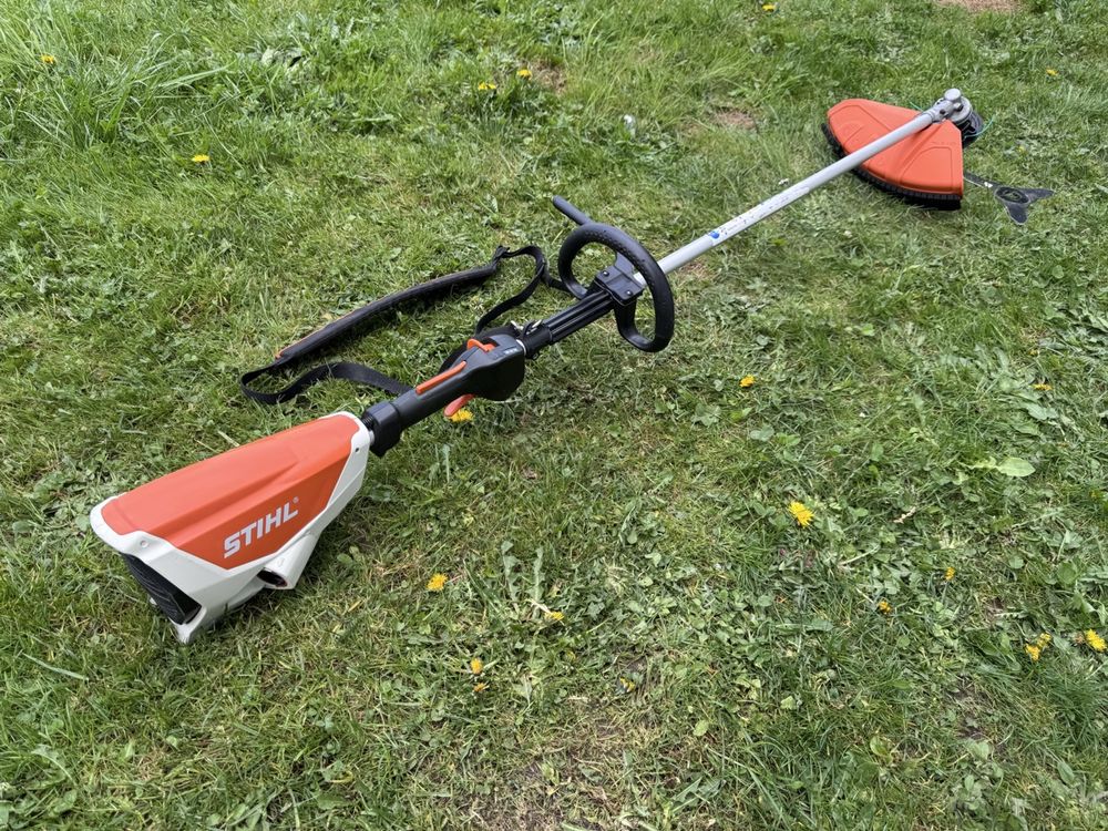 STIHL Akku Rasentrimer FSA 130 R, ohne Akku und Ladegerät (Gebraucht ...