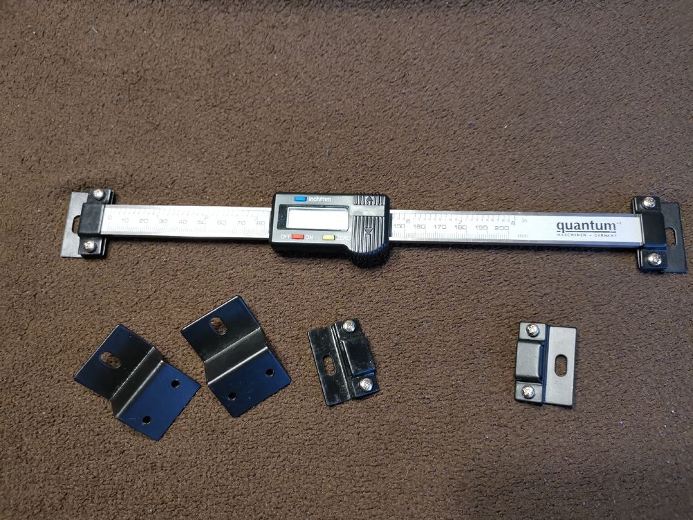 Digitaler Massstab 200mm (Gebraucht) in Berken für CHF 20 – mit ...