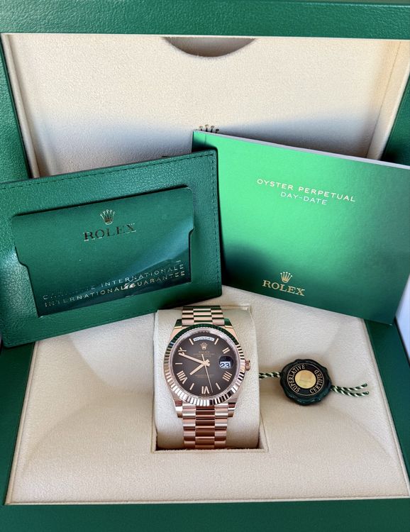 Rolex Day-Date 40mm Black Smoke Dial | Kaufen auf Ricardo