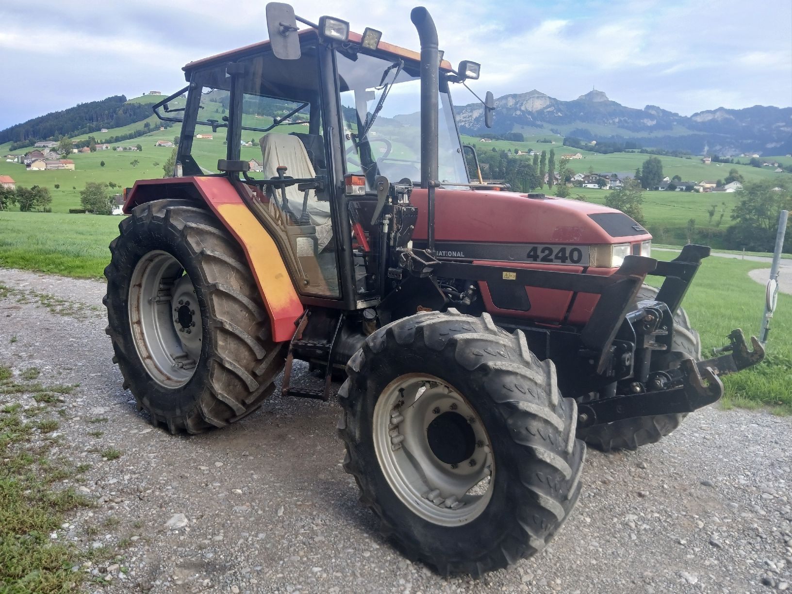 Case IH 4240 Traktor Ihc kein Fendt John Deere Steyr (Gebraucht) in ...
