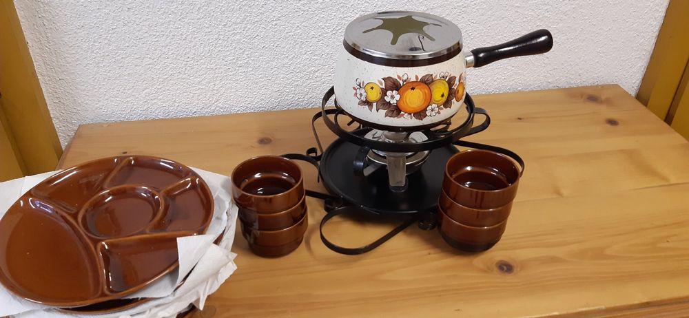 Fondue-Set (6 Personen) (Gebraucht) in Bilten für CHF 1 – nur Abholung ...