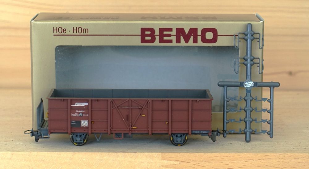 RhB Fb 8502 und 8504, Hochbordwagen. Bemo Art. 2255.172/174 (Gebraucht) in Horw für CHF 39 – mit ...