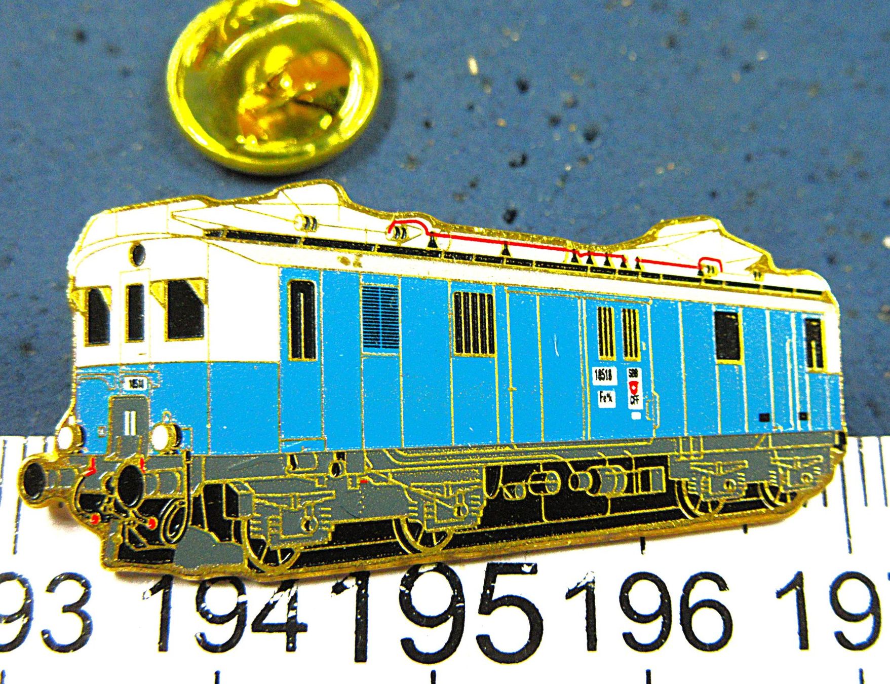 SBB Fe 4/4 18518 LIM.AFL. 250p SWISS MADE SMD PIN (Gebraucht) in ...