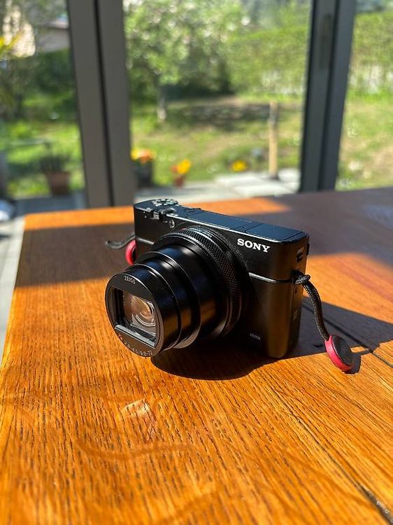 Sony RX100 M7 / vii (Gebraucht) in Langnau am albis für CHF 879 – mit Lieferung auf Ricardo kaufen