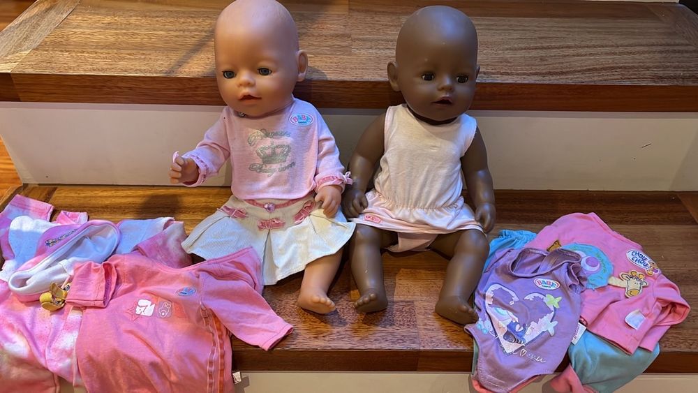 Zwei Baby Born mit Outfits (Gebraucht) in Eglisau für CHF 15 – mit ...