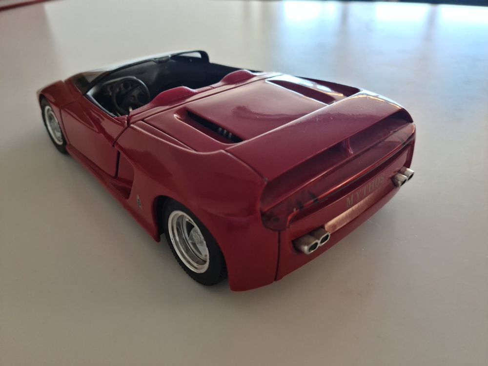 Ferrari Mythos Modell 1:18 Revell | Kaufen auf Ricardo